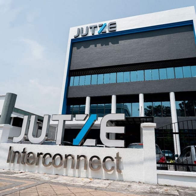 Architect T.Y Au Architect - Jutze Interconnect Sdn. Bhd. Architect T.Y Au Architect - Jutze Interconnect Sdn. Bhd.